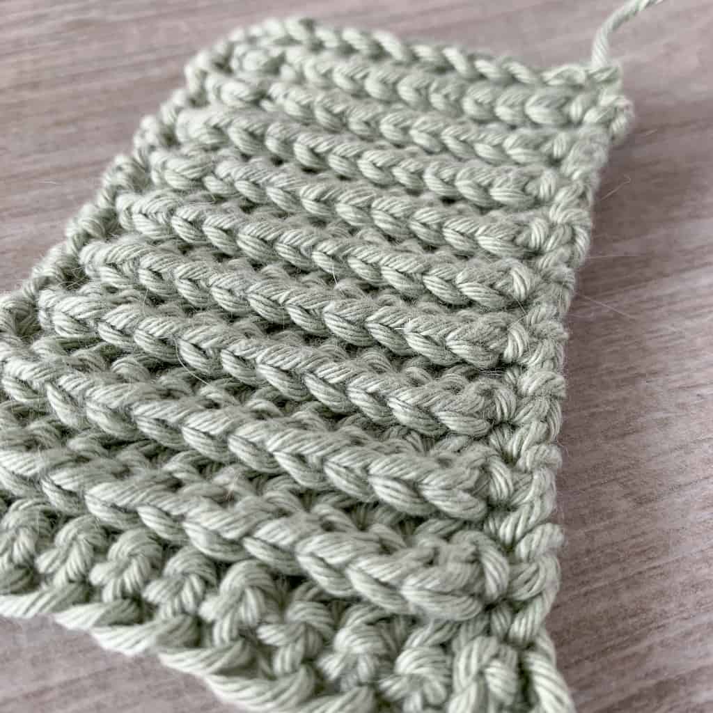 How to crochet ribbing using post stitches - Dora Does