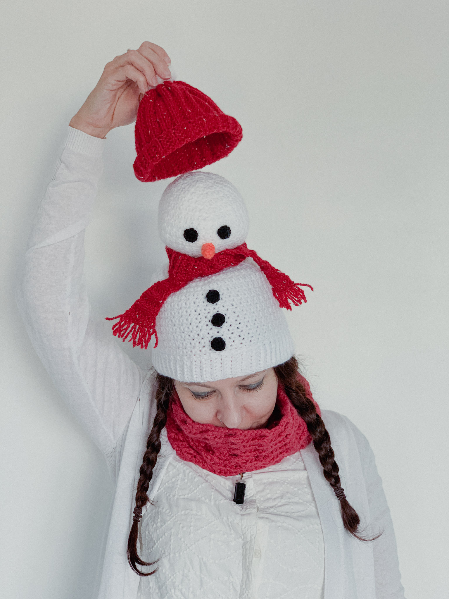 The Crochet Snowman Hat - Dora Does