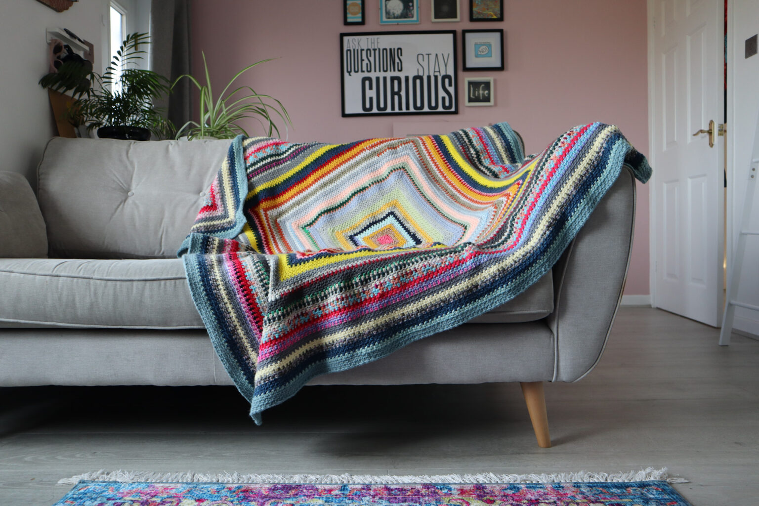 Free Stash Buster Crochet Blanket Pattern - Dora Does