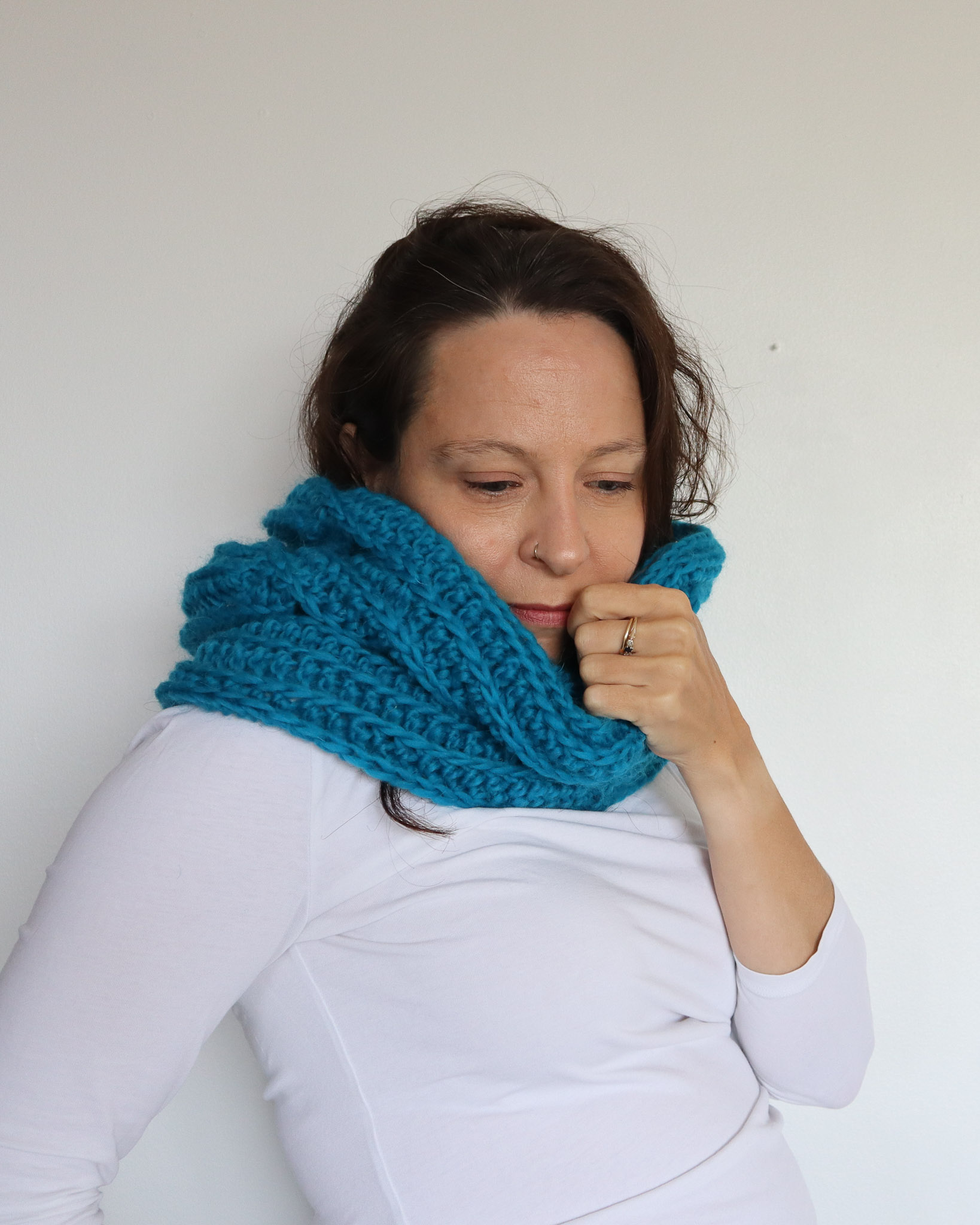 Hood in a Snood: Free Crochet Pattern - Dora Does